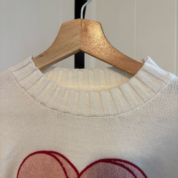 Jessica Simpson | Sweaters | Jessica Simpson Nwt Offwhite Heart Cropped ...